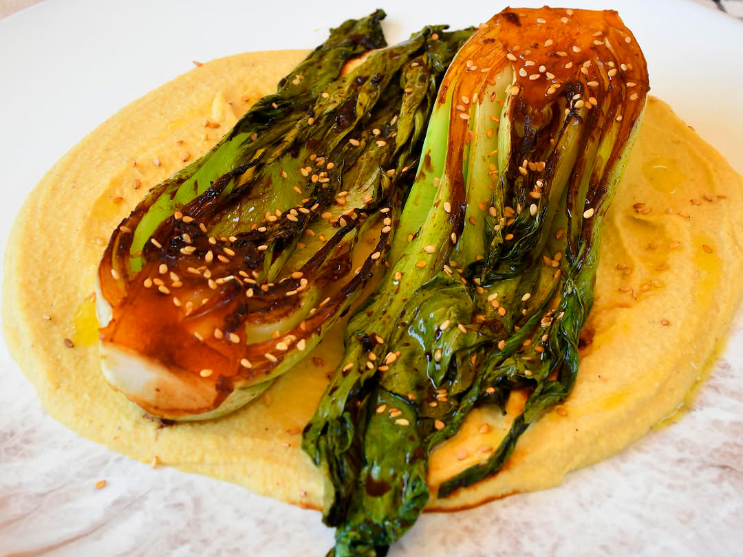 Pak choi con hummus y gazpacho Mimaflor por @comidadediez